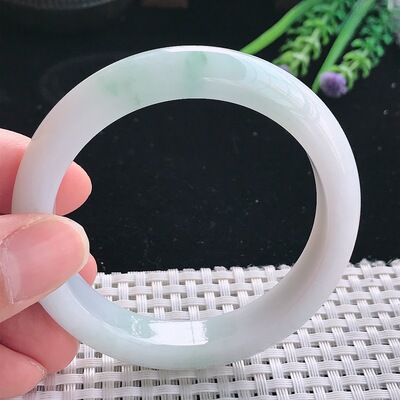 实拍天然翡翠55/11.7/8.5老坑冰润飘花翡翠玉镯手环