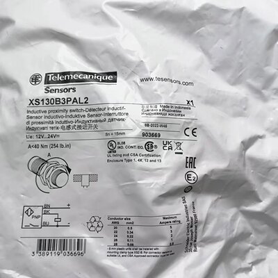 售前询价XS130B3PAL2 施耐德接近开关传感器