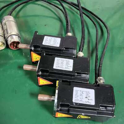 适用电机AKM11B-ANCNR-00(3台)议价