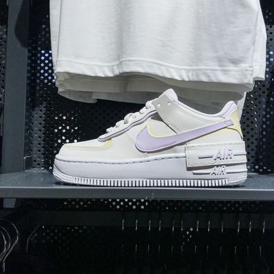 Nike耐克女厚底运动休闲鞋