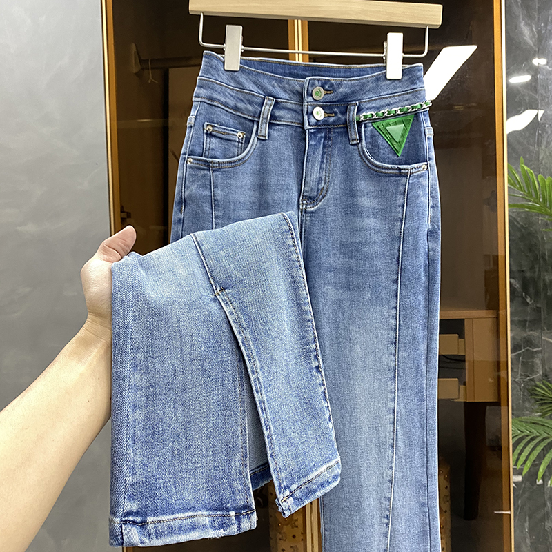 断码清仓！狂赞琎口水洗牛仔~舒适双扣开叉喇叭牛仔裤女 99219_虎窝淘