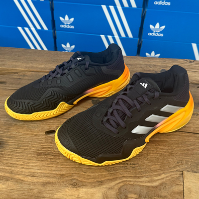 Adidas男款防滑耐磨运动网球鞋