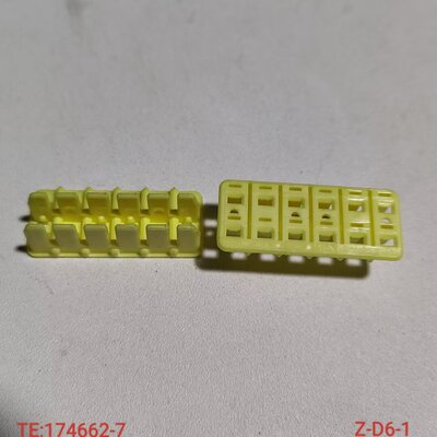 原装174662-7汽车连接器接插件附件锁扣