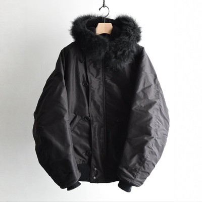 COMOLI军事风棉丝毛领夹克