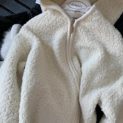 2025冬季高级感米杏色羊羔绒连帽拉链针织开衫女慵懒软糯保暖毛衣