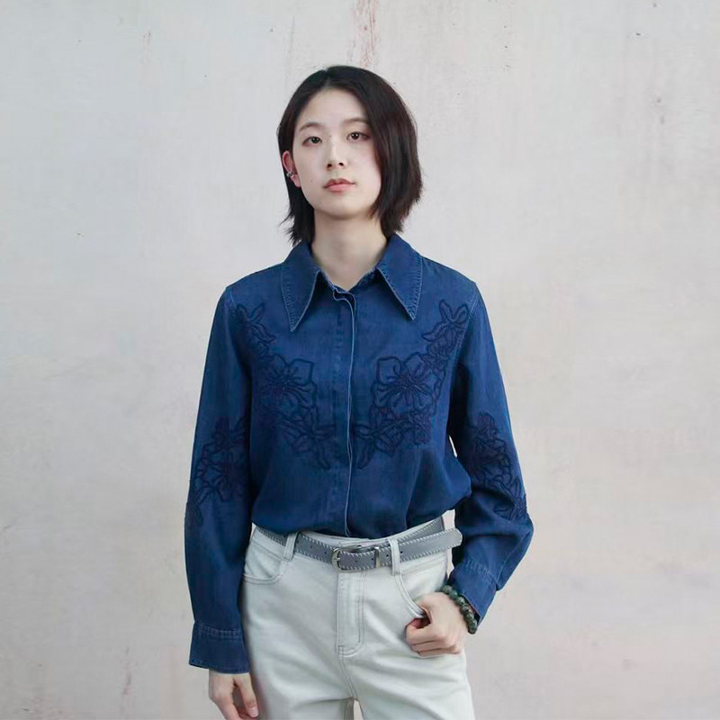 复古刺绣牛仔衬衫女长袖宽松翻领衬衣高级感百搭上衣