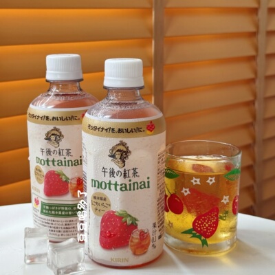 现货日本麒麟Kirin饮料午后红茶熊本草莓红茶水果茶饮料400ml