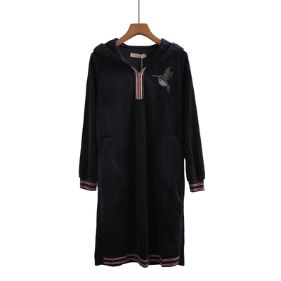 专柜699连帽卫衣裙秋冬时尚大码宽长袖中长款丝绒轻奢卫衣连衣裙