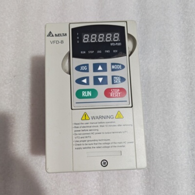 台达变频器VFD007B21A 0.75KW 220V 成色实拍 功能包好