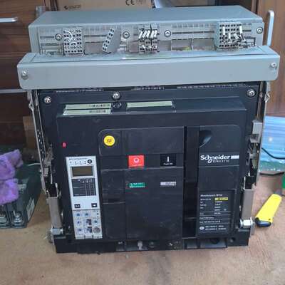 议价Masterpa MTU框架断路器，型号MTU12