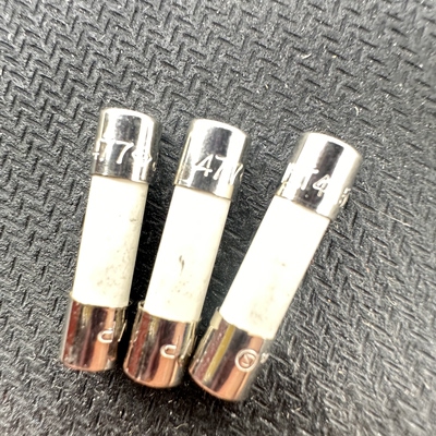 0477004.MXP5*20陶瓷保险丝管4A