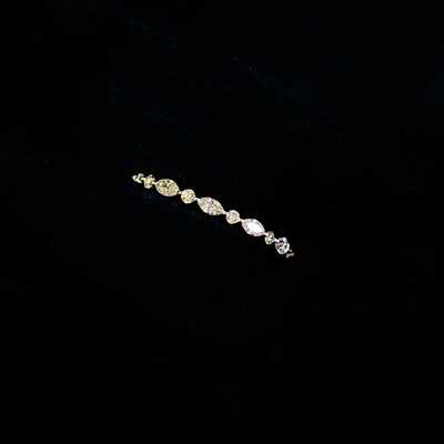 CHESNOW18K满圈榄形钻石排戒