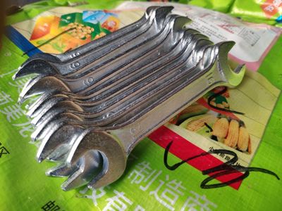 浇铸抛光螺纹钢扭矩扳手 镀锌双头延长杆扳手多功能工具 开口扳手