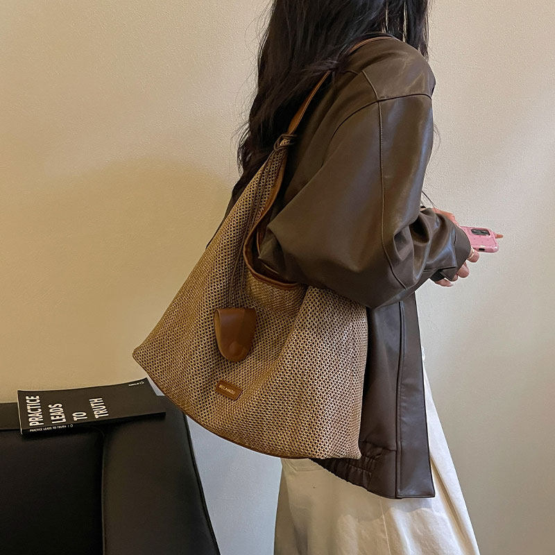夏季时尚编织包包女2026新款休闲百搭腋下单肩包大容量通勤托特包
