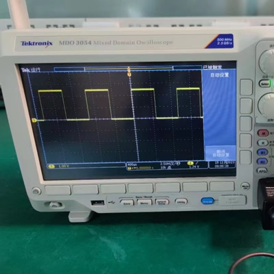 Tektronix 泰克 MDO3054 MDO3104 混合域数字示波器