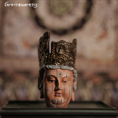 彩绘木雕菩萨头像冰箱贴