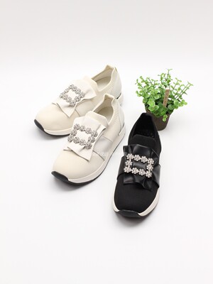 韩国东大门代购女士尖头中跟厚底休闲鞋时尚舒适百搭款563x