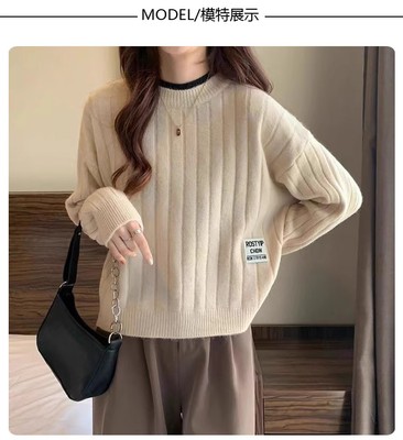 绵羊绒套头低圆领内搭外穿贴布