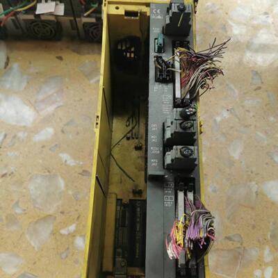 议价A02B-0279-B503 系统主机 发那科0i-TA 工控数控配件维修