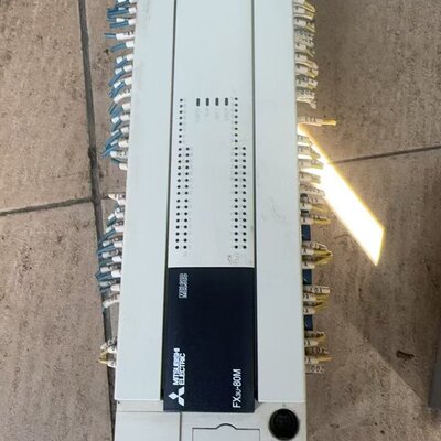 议价PLCFX3U-80MR/ES-AFX3U-64MR/ES-AFX3U-128MR/ES-A