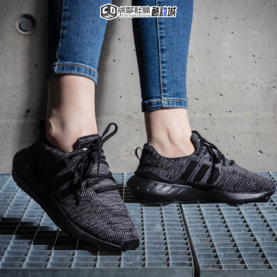Adidas三叶草男女跑步鞋休闲鞋