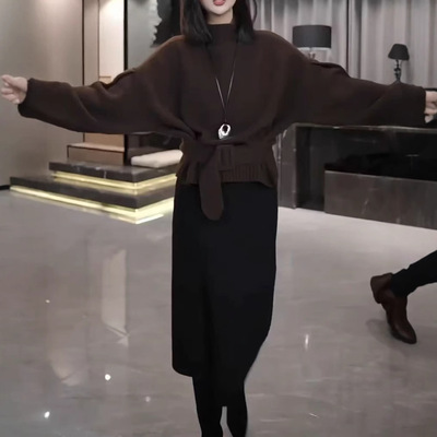 今年流行特惠241152大爱美依缘2026秋冬新款设计感洋气纯色上衣