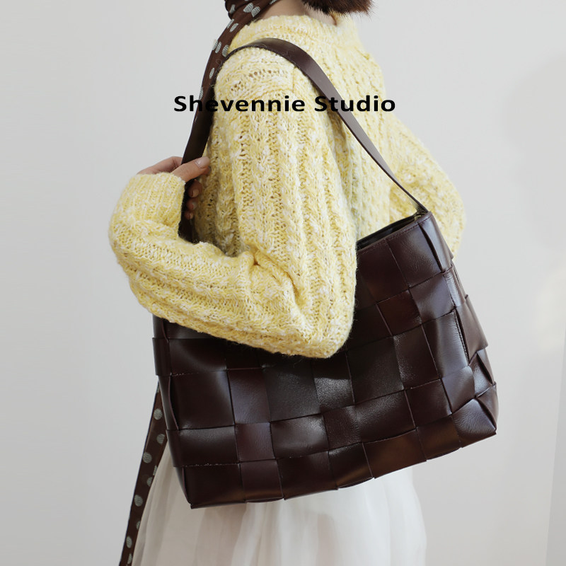 Shevennie复古牛皮编织托特通勤单肩手提包 2025新款秋冬包包女款