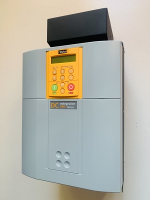 欧陆590P变频器270A直流