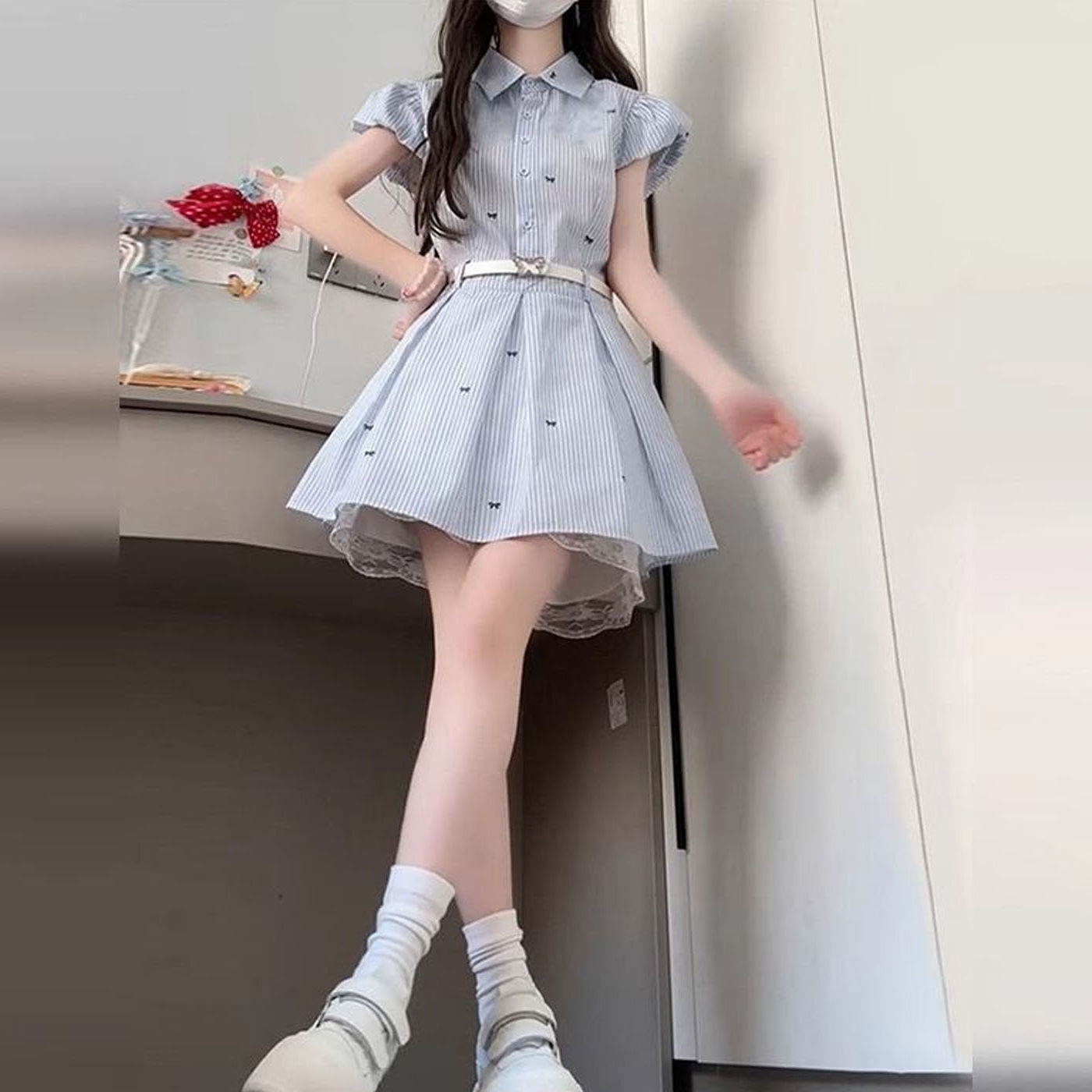 特别漂亮掐腰小裙子女夏季2026巨好看绝美不撞款小个子衬衫式洋装