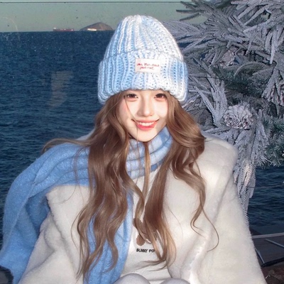 蓝色粗针织毛线帽显脸小保暖护耳