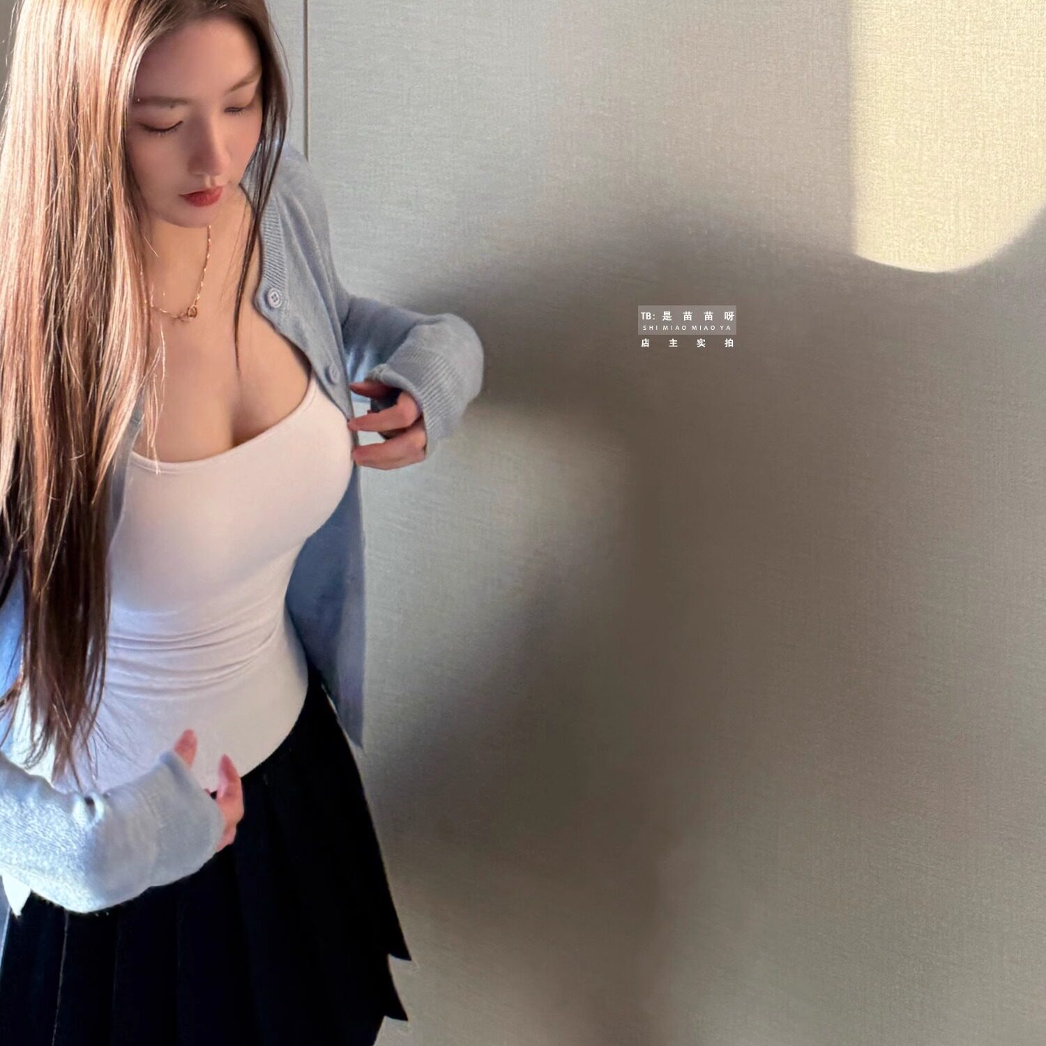 26ss春夏 白色胸垫背心吊带 胸大腰细修身纯色遮副乳打底性感纯欲