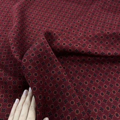 莨纱桑蚕丝红底十字星点纹真丝面料二经交罗香云纱布料透气舒适