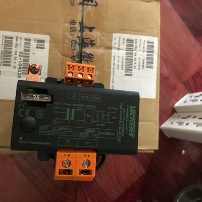 威格士控制器 型号02-104828 EHA-PSU-704 议价