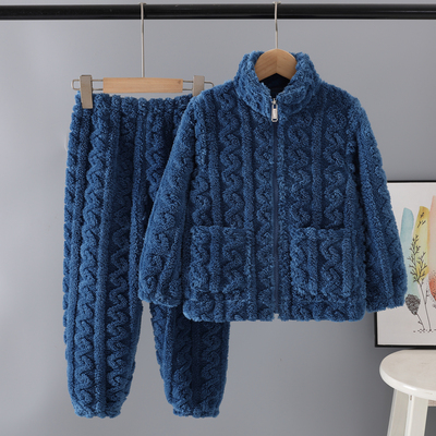 秋冬季儿童珊瑚绒睡衣男童加厚冬款法兰绒男孩家居服女童宝宝套装