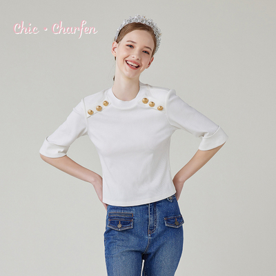 设计感金属扣短袖显瘦针织衫女