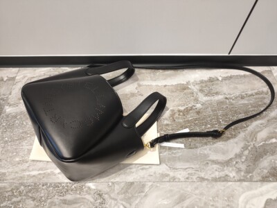 休闲时尚风单肩斜挎手提包