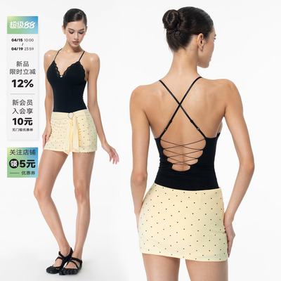 蕾丝露背绑带吊带带胸垫连体衣女