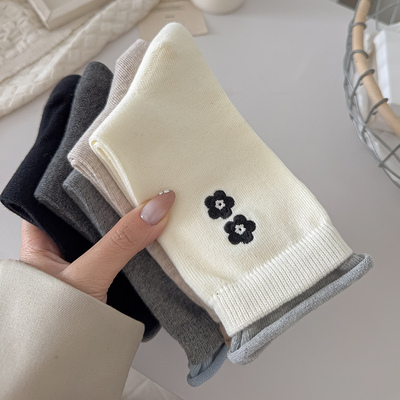 【5双装】秋季搭配鞋带日系卷边双小花刺绣女中筒堆堆wa~