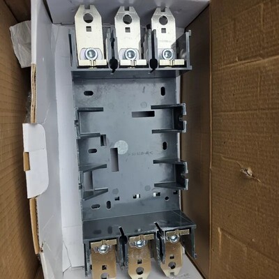 议价-施耐德Compact NSX400/630 3P断路器插入式-可维修