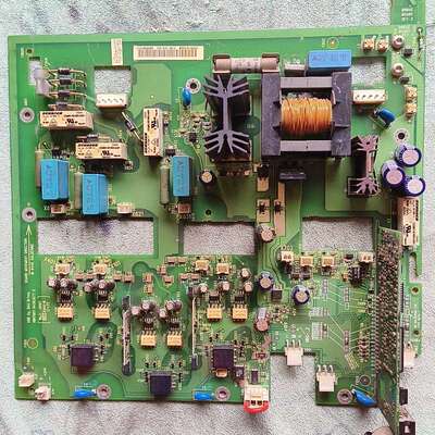 议价RINT6611C 电源驱动板，ACS800变频器电源板。可维修