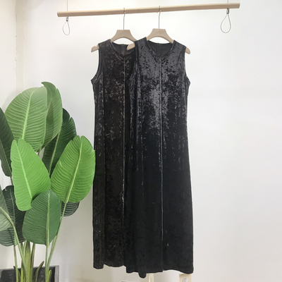 圆领裙子金丝绒打底连衣裙