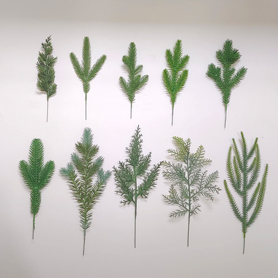 仿真塑料松针圣诞节气氛布置绿植装饰装扮圣诞树配件人造PE松枝