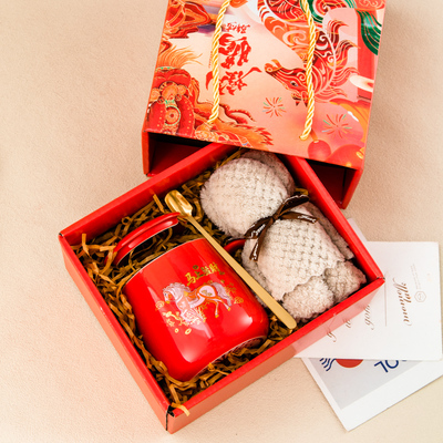 马年小礼品套装年会商务活动创意伴手礼新年礼品礼物送客户礼盒装