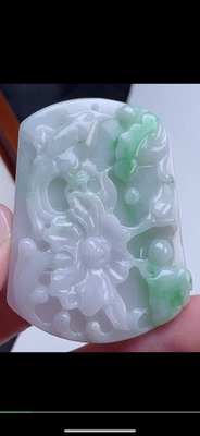 56.4-42.6-7.4mm,飘绿巧雕鸟语花香吊坠，天然翡翠A货aaa6728六
