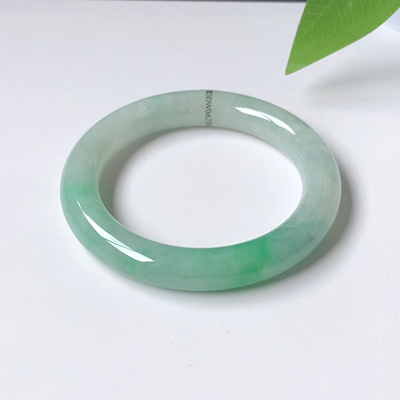 55圈3DW062303圆条镯 大艺珠宝老坑冰种阳绿缅甸天然A货翡翠手镯