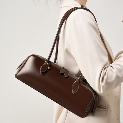 2026新款复古真皮大容量腋下包