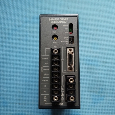 【议价】九成新东方步进驱动器 UDK5128NW2