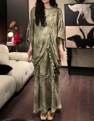 三吉黑花【春雨烟】新中式国风人丝汝窑纹连衣裙子今年流行独特潮