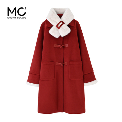 女装翻领绒毛领款袖口加绒外套