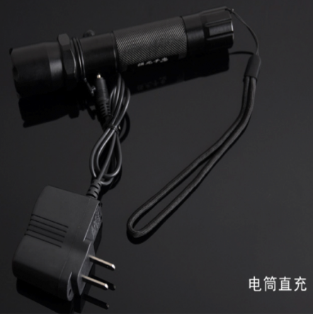 山地自行车户外骑行LED强光手电筒远射可充电手灯照明灯前灯装备